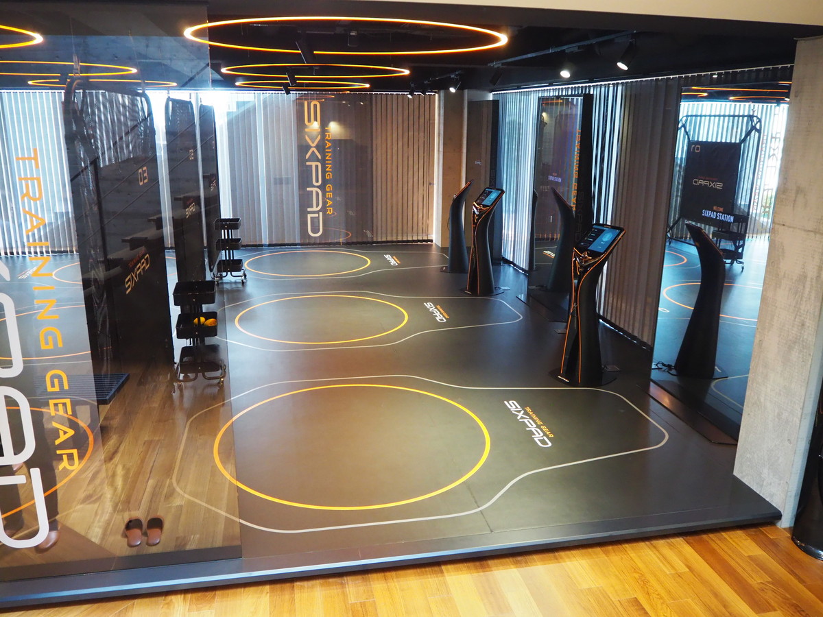 たった15分でOK！全身SIXPADでEMSトレーニングするジムを体験してきた | ＆GP - Part 2