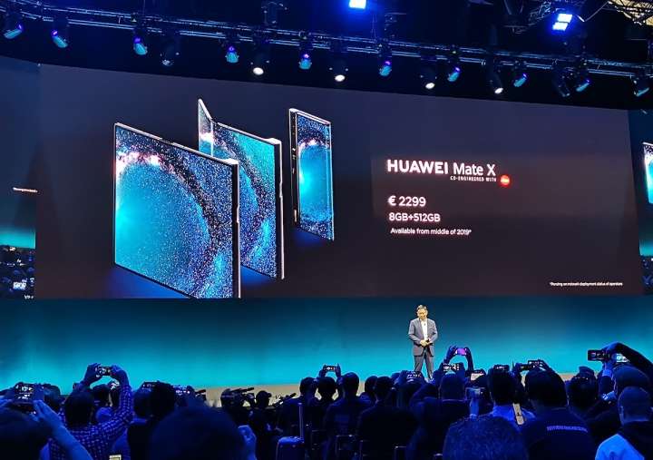 折れ曲がる5Gスマホ「HUAWEI Mate X」は約29万円【MWC19】 | ＆GP - Part 2