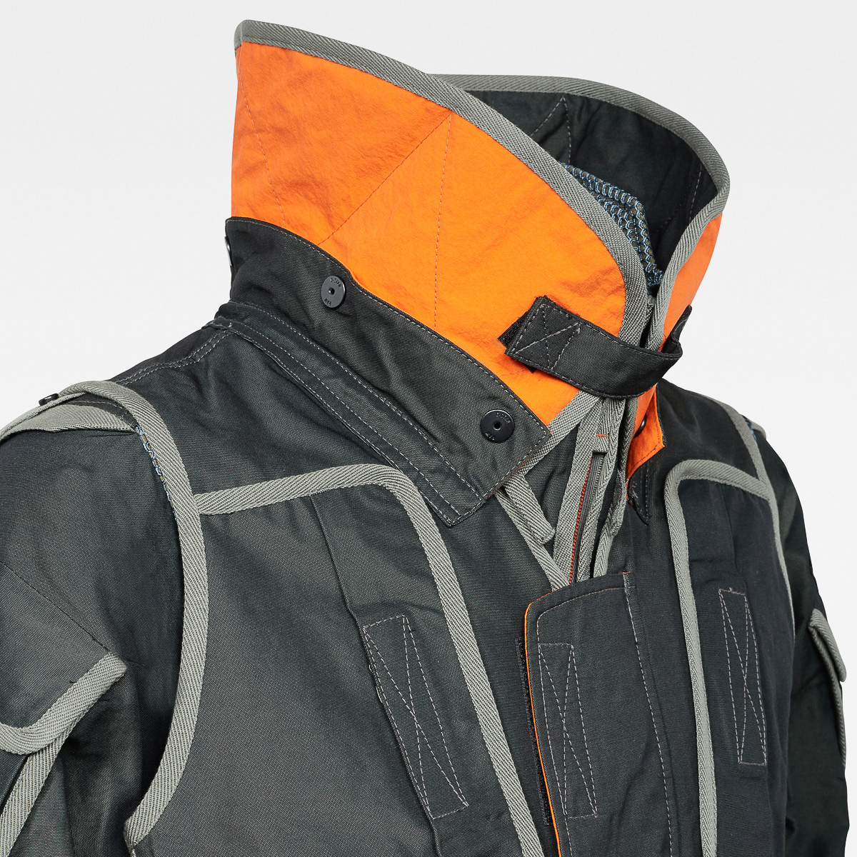 実用性と軍モノの魅力が詰まったG-Star RAW「Exclusives」コレクション | ＆GP