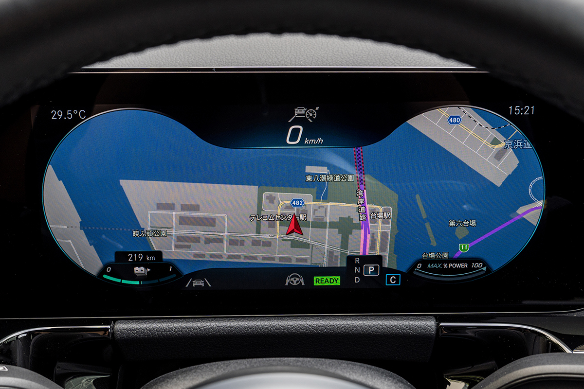 乗り心地はEV随一！メルセデス「EQA」は422kmの航続距離と加速感も魅力です | ＆GP - Part 2