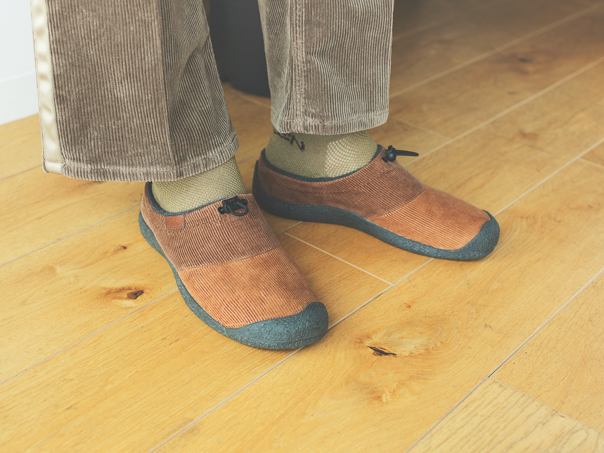 すっぽり、ぬくぬく。KEENの"冬モック"をデイリーに取り入れよう | ＆GP