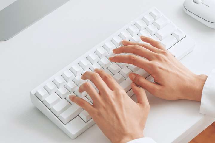 HHKB（ハッピーハッキングキーボード）から静謐さすら感じる純白モデルが登場！ | ＆GP - Part 2